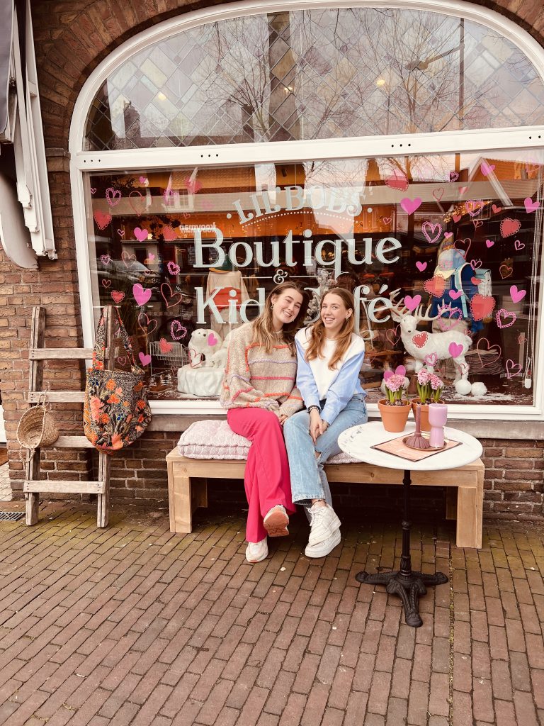 Lil' Bobs - Boutique en Kidscafe - Lil-Bobs